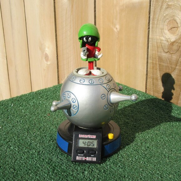 Warner Bros. | Accents | Vintage Warner Bros Looney Tunes Marvin The ...